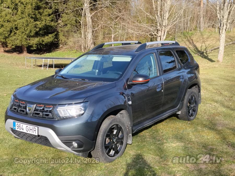 Grey Dacia Duster 2022 in Tallinn, with an engine capacity of 1.50 L and mileage of 93 thousand km for 18900 €, photo 3 on AUTOMOTO.COM.LV