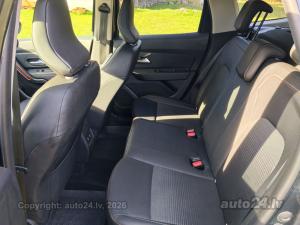 Grey Dacia Duster 2022 in Tallinn, with an engine capacity of 1.50 L and mileage of 93 thousand km for 18900 €, photo 8 on AUTOMOTO.COM.LV
