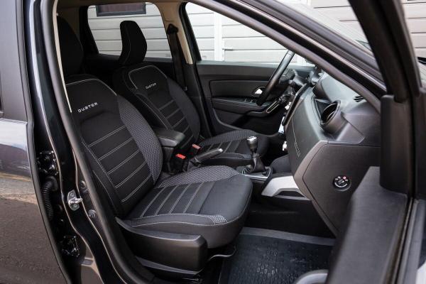 Grey Dacia Duster 2022 in Jelgava, with an engine capacity of 1.30 L and mileage of 174 thousand km for 15350 €, photo 7 on AUTOMOTO.COM.LV