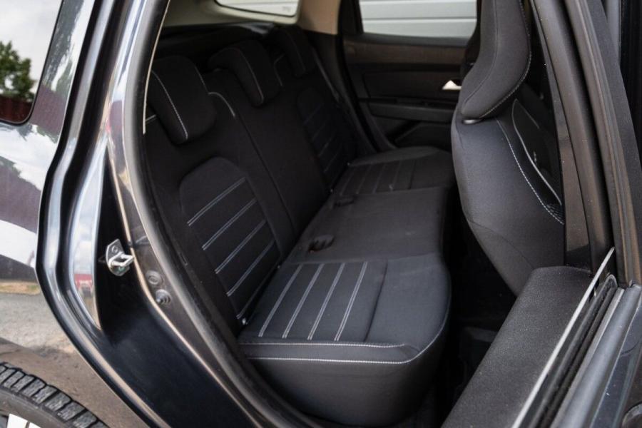 Pelēks Dacia Duster 2022 Jelgava, ar dzinēja tilpumu 1.30 L un nobraukumu 174 tūkst. km par 15350 €, foto 13 vietnē AUTOMOTO.COM.LV