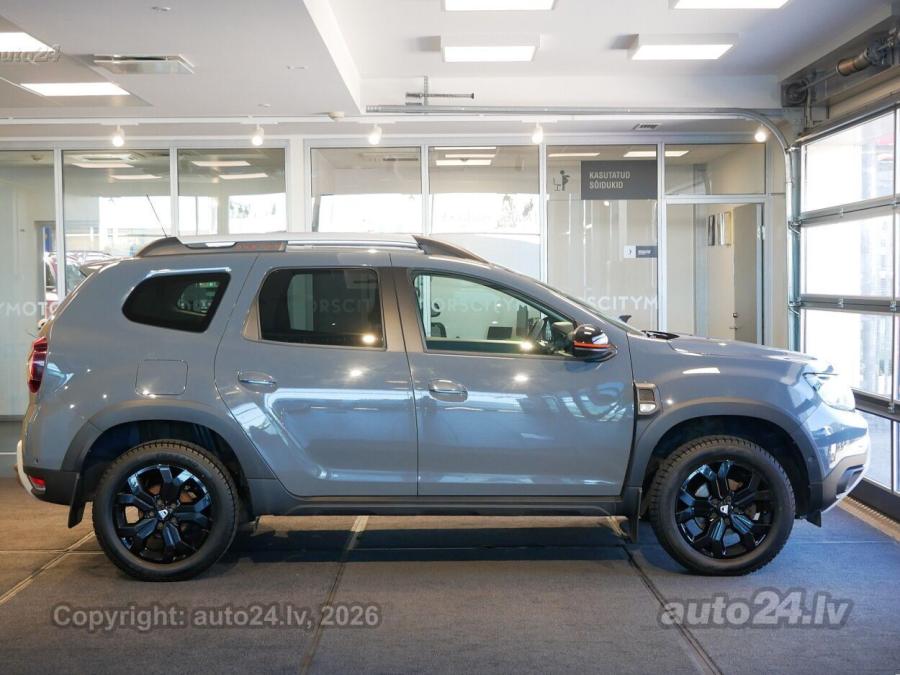 Pelēks Dacia Duster 2022 Tallina, ar dzinēja tilpumu 1.00 L un nobraukumu 101 tūkst. km par 12990 €, foto 3 vietnē AUTOMOTO.COM.LV
