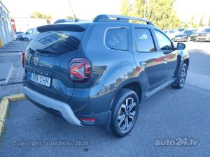 Серый Дачия Duster 2022 в Тарту, объемом двигателя 1.00 л и пробегом 45 тыс. км за 13500 €, фото 4 на AUTOMOTO.COM.LV