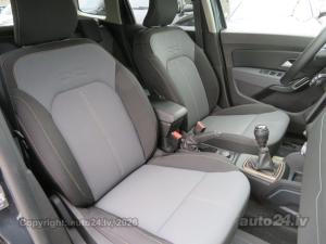 Grey Dacia Duster 2023 in Tallinn, with an engine capacity of 1.50 L and mileage of 83 thousand km for 17500 €, photo 5 on AUTOMOTO.COM.LV