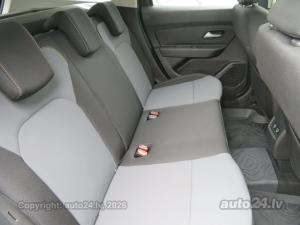Grey Dacia Duster 2023 in Tallinn, with an engine capacity of 1.50 L and mileage of 83 thousand km for 17500 €, photo 6 on AUTOMOTO.COM.LV