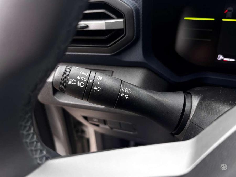 Дачия Duster 2024 в Вильнюс, объемом двигателя 1.20 л и пробегом 12 тыс. км за 19000 €, фото 18 на AUTOMOTO.COM.LV