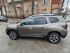 Dacia Duster 2019 in Klaipeda, with an engine capacity of 1.50 L and mileage of 105 thousand km for 9580 €, photo 2 on AUTOMOTO.COM.LV