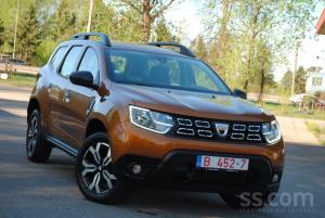 Orange Dacia Duster 2018 in Riga, with an engine capacity of 1.50 L and mileage of 78 thousand km for 9990 €, photo 5 on AUTOMOTO.COM.LV