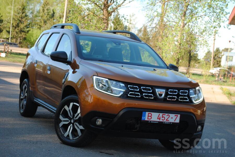 Orange Dacia Duster 2018 in Riga, with an engine capacity of 1.50 L and mileage of 78 thousand km for 9990 €, photo 5 on AUTOMOTO.COM.LV