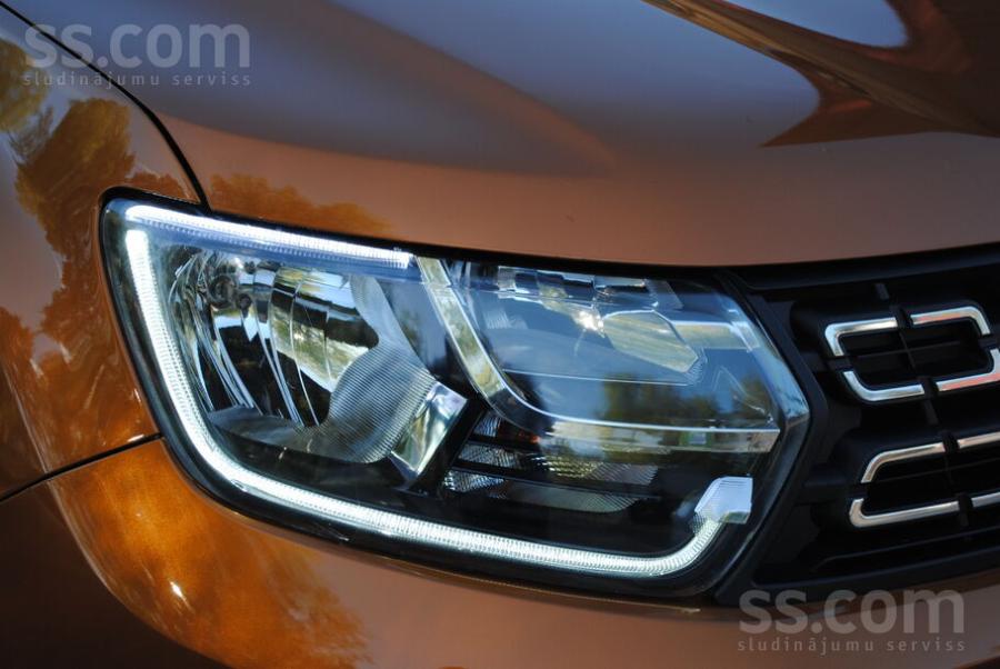 Orange Dacia Duster 2018 in Riga, with an engine capacity of 1.50 L and mileage of 78 thousand km for 9990 €, photo 17 on AUTOMOTO.COM.LV