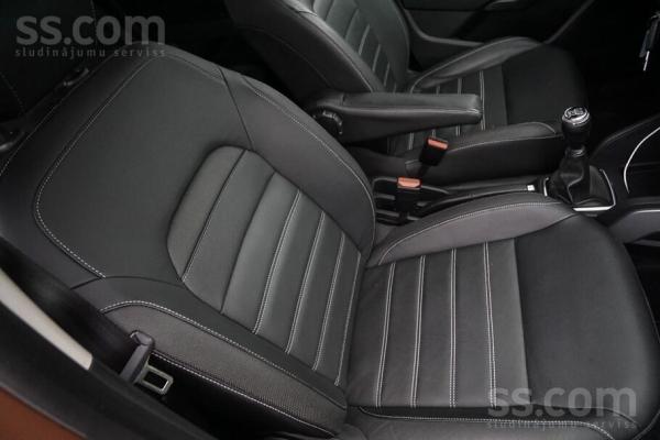 Orange Dacia Duster 2018 in Riga, with an engine capacity of 1.20 L and mileage of 96 thousand km for 11990 €, photo 7 on AUTOMOTO.COM.LV