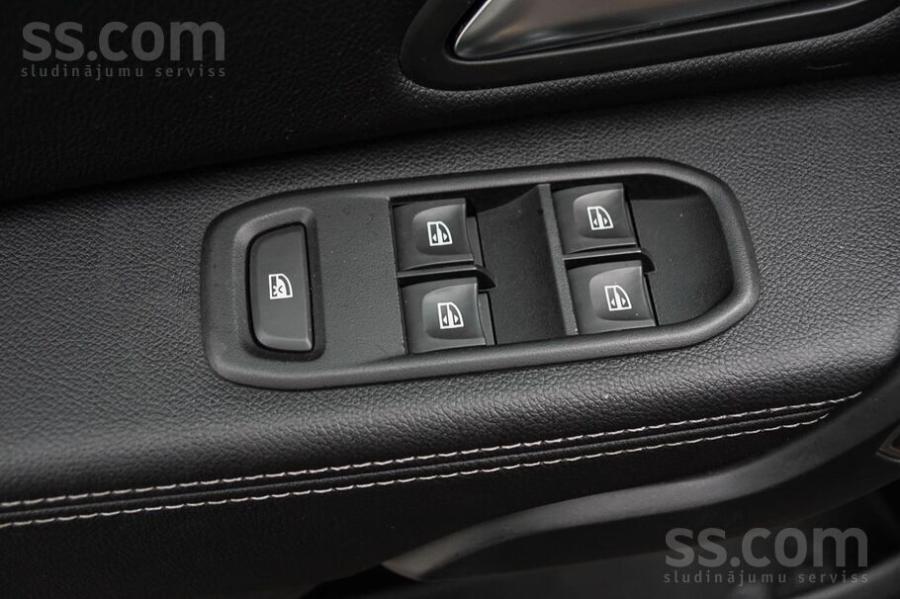 Oranžs Dacia Duster 2018 Rīga, ar dzinēja tilpumu 1.20 L un nobraukumu 96 tūkst. km par 11990 €, foto 20 vietnē AUTOMOTO.COM.LV