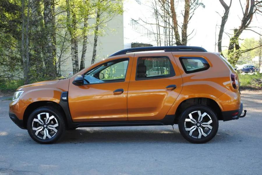 Orange Dacia Duster 2018 in Riga, with an engine capacity of 1.50 L and mileage of 78 thousand km for 9990 €, photo 7 on AUTOMOTO.COM.LV