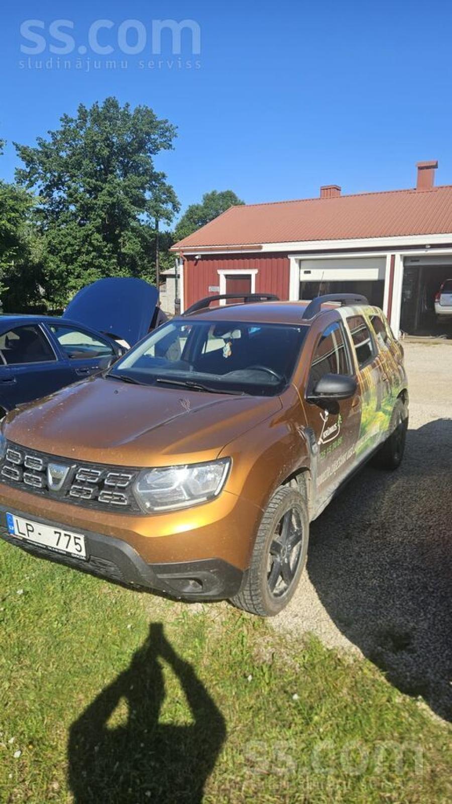 Orange Dacia Duster 2018 in Balvi, with an engine capacity of 1.50 L and mileage of 334 thousand km for 5000 €, photo 12 on AUTOMOTO.COM.LV