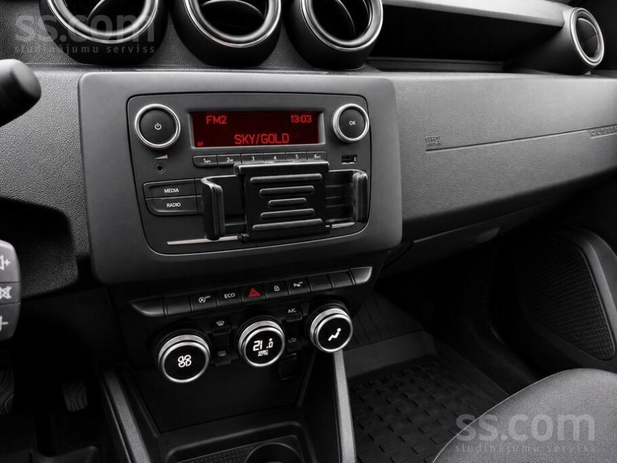 Oranžs Dacia Duster 2018 Rīga, ar dzinēja tilpumu 1.60 L un nobraukumu 168 tūkst. km par 9995 €, foto 17 vietnē AUTOMOTO.COM.LV