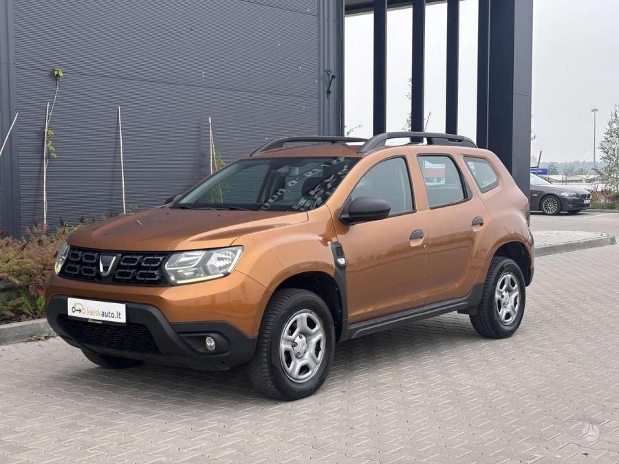 Orange Dacia Duster 2018 in Vilnius, with an engine capacity of 1.46 L and mileage of 292 thousand km for 8500 €, photo 7 on AUTOMOTO.COM.LV