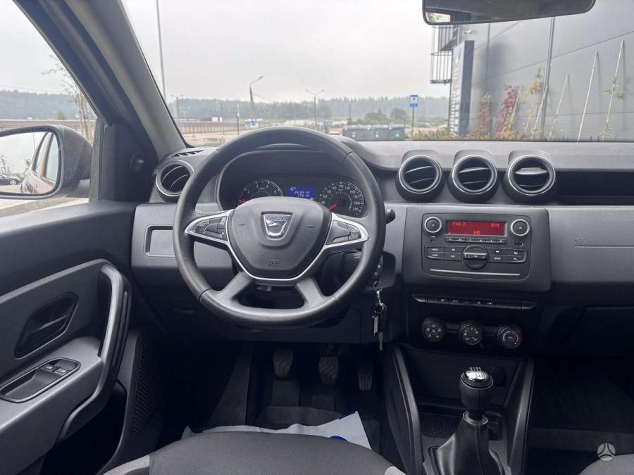 Orange Dacia Duster 2018 in Vilnius, with an engine capacity of 1.46 L and mileage of 292 thousand km for 8500 €, photo 12 on AUTOMOTO.COM.LV
