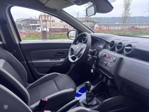 Orange Dacia Duster 2018 in Vilnius, with an engine capacity of 1.46 L and mileage of 292 thousand km for 8500 €, photo 14 on AUTOMOTO.COM.LV