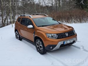 Orange Dacia Duster 2019 in Riga, with an engine capacity of 1.60 L and mileage of 66 thousand km for 13500 €, photo 5 on AUTOMOTO.COM.LV