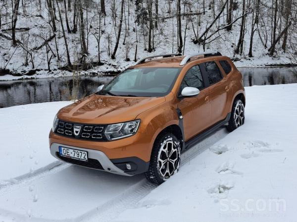 Orange Dacia Duster 2019 in Riga, with an engine capacity of 1.60 L and mileage of 66 thousand km for 13500 €, photo 5 on AUTOMOTO.COM.LV