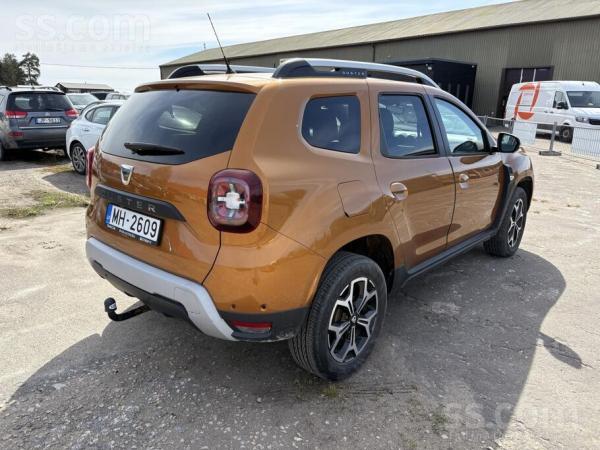 Оранжевый Дачия Duster 2019 в Рига, объемом двигателя 1.30 л и пробегом 40 тыс. км за 12000 €, фото 3 на AUTOMOTO.COM.LV