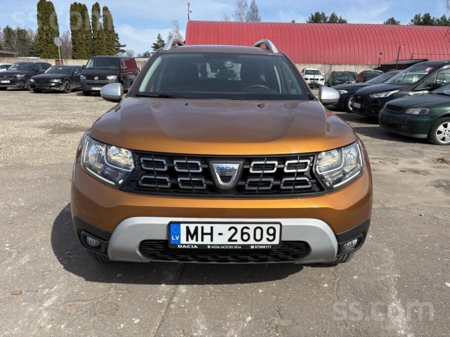Orange Dacia Duster 2019 in Riga, with an engine capacity of 1.30 L and mileage of 40 thousand km for 12000 €, photo 10 on AUTOMOTO.COM.LV