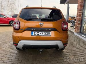Orange Dacia Duster 2019 in Talsi, with an engine capacity of 1.30 L and mileage of 115 thousand km for 13990 €, photo 6 on AUTOMOTO.COM.LV