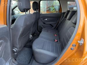 Orange Dacia Duster 2019 in Talsi, with an engine capacity of 1.30 L and mileage of 115 thousand km for 13990 €, photo 14 on AUTOMOTO.COM.LV