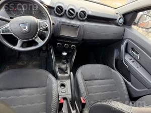 Orange Dacia Duster 2019 in Talsi, with an engine capacity of 1.30 L and mileage of 115 thousand km for 13990 €, photo 16 on AUTOMOTO.COM.LV