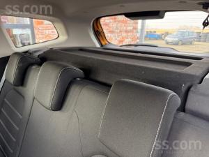 Orange Dacia Duster 2019 in Talsi, with an engine capacity of 1.30 L and mileage of 115 thousand km for 13990 €, photo 18 on AUTOMOTO.COM.LV