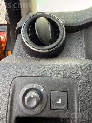 Orange Dacia Duster 2019 in Talsi, with an engine capacity of 1.30 L and mileage of 115 thousand km for 13990 €, photo 30 on AUTOMOTO.COM.LV
