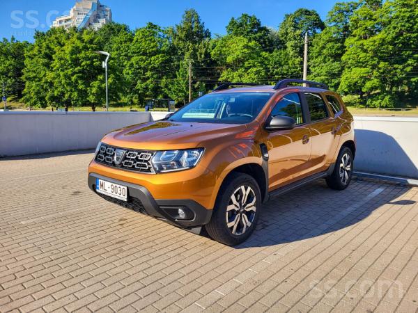 Оранжевый Дачия Duster 2020 в Рига, объемом двигателя 1.00 л и пробегом 81 тыс. км за 9690 €, фото 1 на AUTOMOTO.COM.LV
