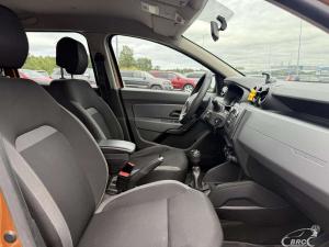 Oranžs Dacia Duster 2020 Viļņa, ar dzinēja tilpumu 1.33 L un nobraukumu 367 tūkst. km par 6900 €, foto 24 vietnē AUTOMOTO.COM.LV