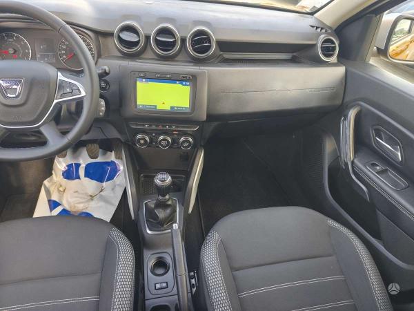 Orange Dacia Duster 2020 in Taurage, with an engine capacity of 1.46 L and mileage of 219 thousand km for 8833 €, photo 7 on AUTOMOTO.COM.LV