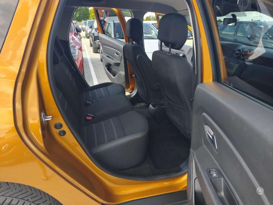 Оранжевый Дачия Duster 2020 в Таураге, объемом двигателя 1.46 л и пробегом 219 тыс. км за 8833 €, фото 15 на AUTOMOTO.COM.LV