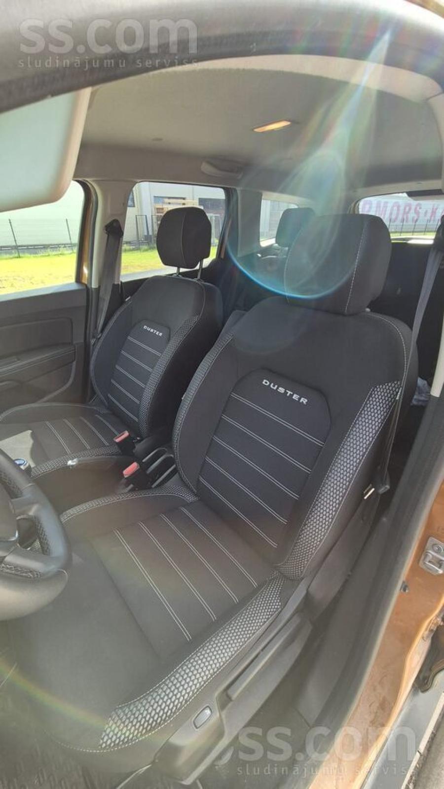 Orange Dacia Duster 2021 in Riga, with an engine capacity of 1.50 L and mileage of 72 thousand km for 11800 €, photo 9 on AUTOMOTO.COM.LV