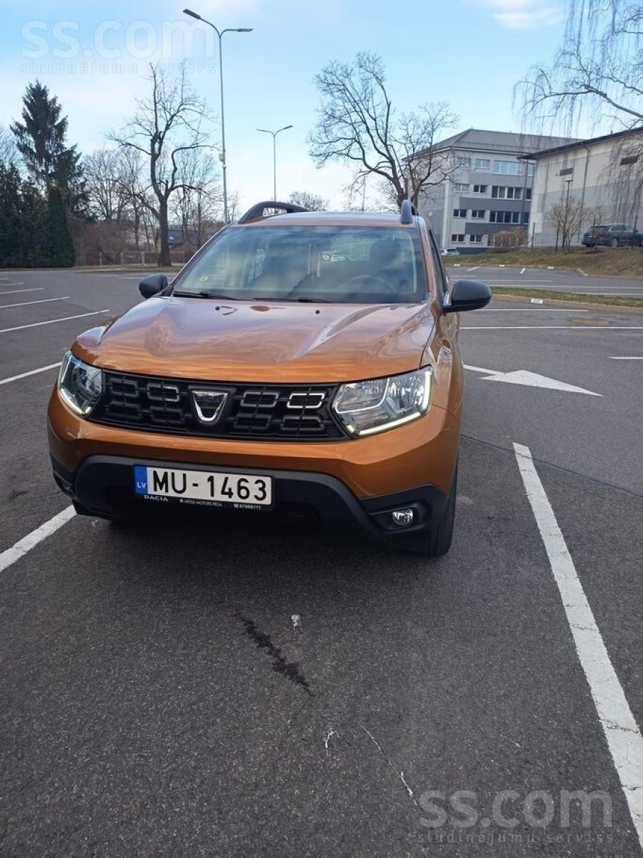 Оранжевый Дачия Duster 2021 в Рига, объемом двигателя 1.00 л и пробегом 63 тыс. км за 9000 €, фото 1 на AUTOMOTO.COM.LV