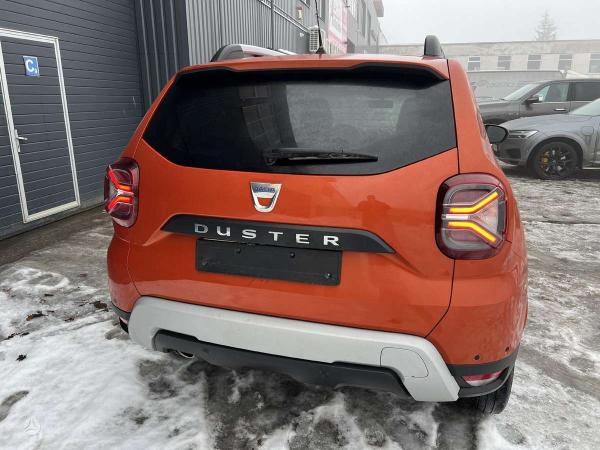 Orange Dacia Duster 2022 in Alytus, with an engine capacity of 1.33 L and mileage of 57 thousand km for 9700 €, photo 5 on AUTOMOTO.COM.LV