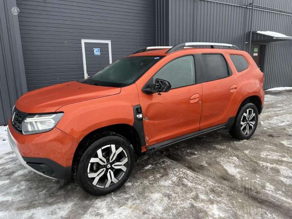 Orange Dacia Duster 2022 in Alytus, with an engine capacity of 1.33 L and mileage of 57 thousand km for 9700 €, photo 9 on AUTOMOTO.COM.LV