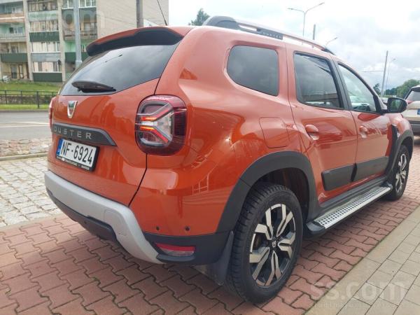 Orange Dacia Duster 2022 in Daugavpils, with an engine capacity of 1.50 L and mileage of 68 thousand km for 16200 €, photo 4 on AUTOMOTO.COM.LV