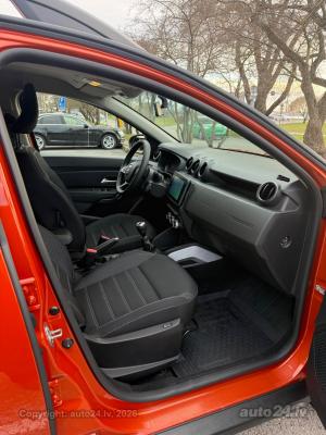 Oranžs Dacia Duster 2022 Tallina, ar dzinēja tilpumu 1.50 L un nobraukumu 79 tūkst. km par 15490 €, foto 7 vietnē AUTOMOTO.COM.LV