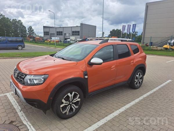 Оранжевый Дачия Duster 2022 в Рига, объемом двигателя 1.50 л и пробегом 161 тыс. км за 14900 €, фото 1 на AUTOMOTO.COM.LV
