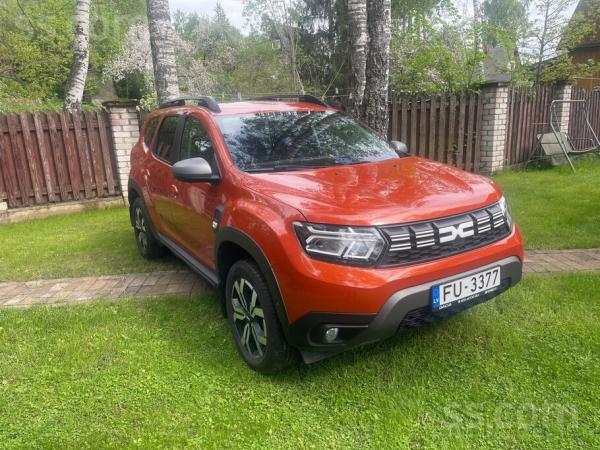 Оранжевый Дачия Duster 2023 в Огре, объемом двигателя 1.00 л и пробегом 38 тыс. км за 15500 €, фото 1 на AUTOMOTO.COM.LV