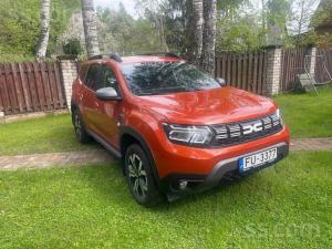 Оранжевый Дачия Duster 2023 в Огре, объемом двигателя 1.00 л и пробегом 38 тыс. км за 15500 €, фото 1 на AUTOMOTO.COM.LV