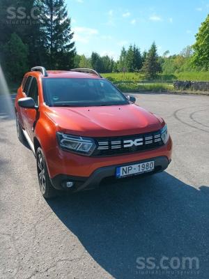 Oranžs Dacia Duster 2023 Rīga, ar dzinēja tilpumu 1.50 L un nobraukumu 75 tūkst. km par 18200 €, foto  vietnē AUTOMOTO.COM.LV