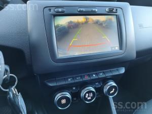 Orange Dacia Duster 2021 in Riga, with an engine capacity of 1.00 L and mileage of 81 thousand km for 10890 €, photo 14 on AUTOMOTO.COM.LV