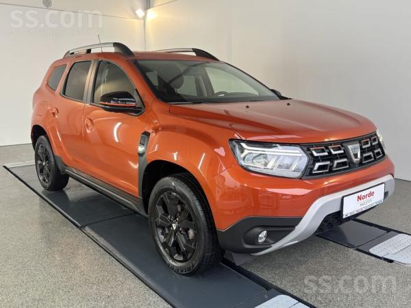 Orange Dacia Duster 2022 in Riga, with an engine capacity of 1.30 L and mileage of 54 thousand km for 14890 €, photo 4 on AUTOMOTO.COM.LV