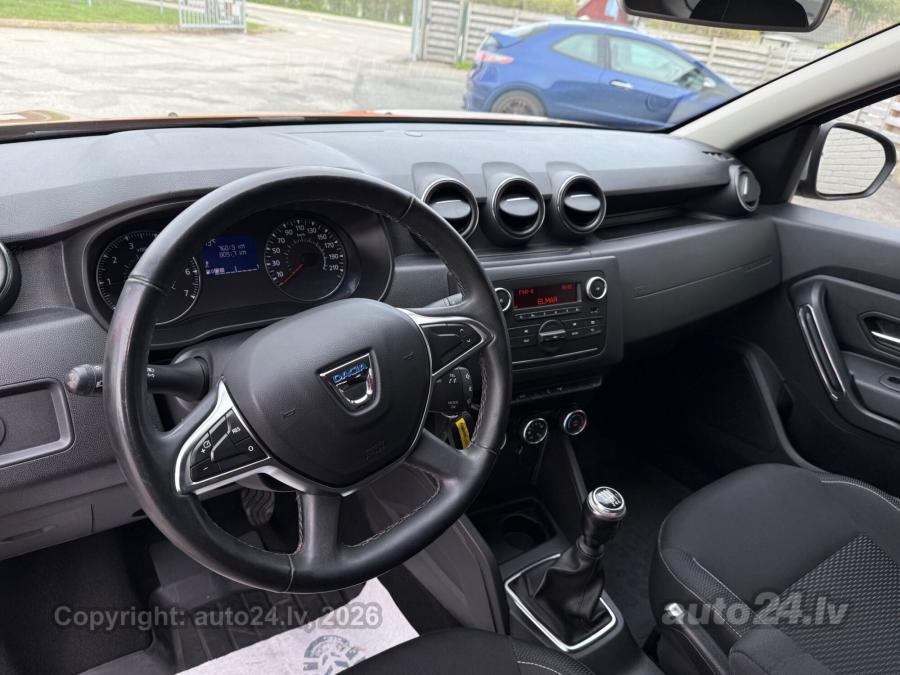 Orange Dacia Duster 2018 in Rapla, with an engine capacity of 1.50 L and mileage of 76 thousand km for 10990 €, photo 6 on AUTOMOTO.COM.LV