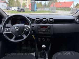 Orange Dacia Duster 2018 in Rapla, with an engine capacity of 1.50 L and mileage of 76 thousand km for 10990 €, photo 8 on AUTOMOTO.COM.LV