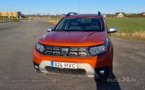 Oranžs Dacia Duster 2021 Tallina, ar dzinēja tilpumu 1.30 L un nobraukumu 42 tūkst. km par 14999 €, foto  vietnē AUTOMOTO.COM.LV
