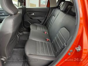 Orange Dacia Duster 2022 in Rapla, with an engine capacity of 1.50 L and mileage of 101 thousand km for 16990 €, photo 10 on AUTOMOTO.COM.LV